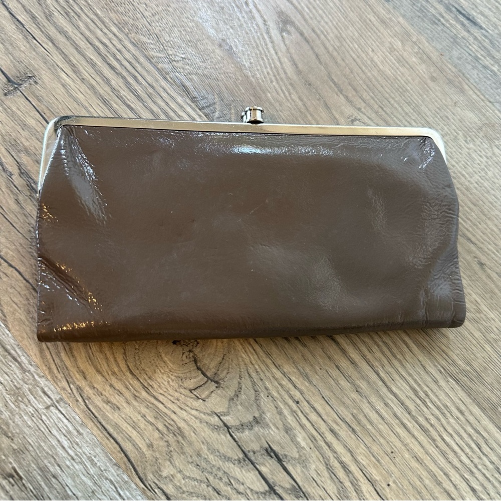 Rare Hobo International Big Magnetic Closure Wallet L… - Gem